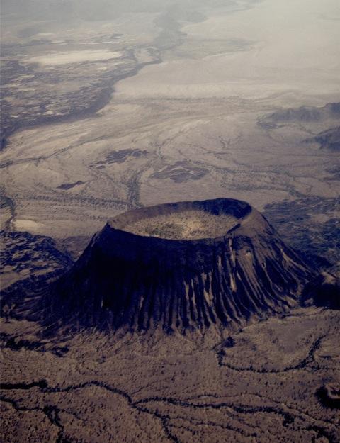 Investigating continental break up in the afar rift system | Ocean and ...