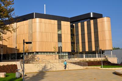 Life sciences building wins riba award | Biological Sciences ...