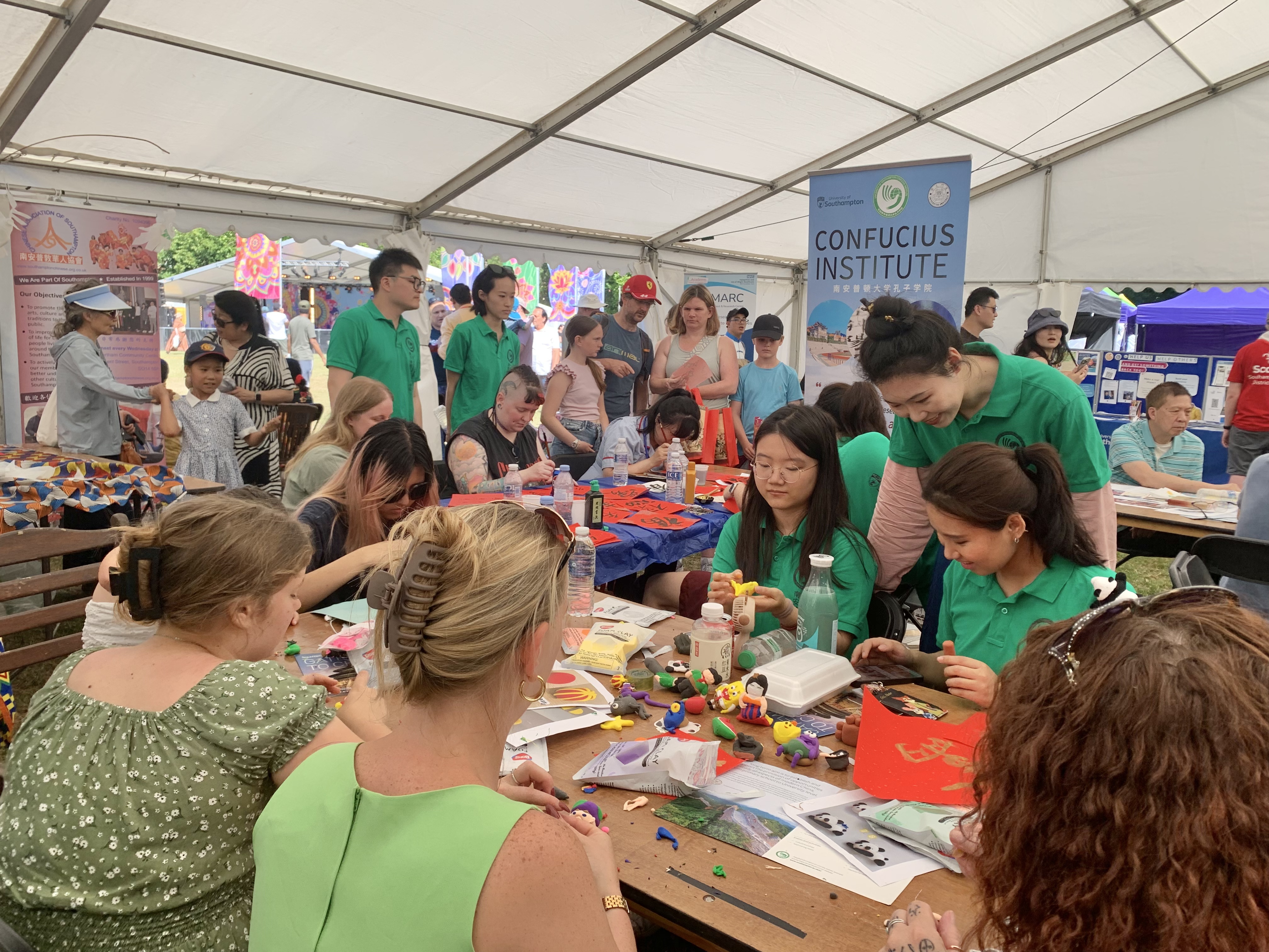 Lord Mayor attends calligraphy workshop at Southampton Mela festival